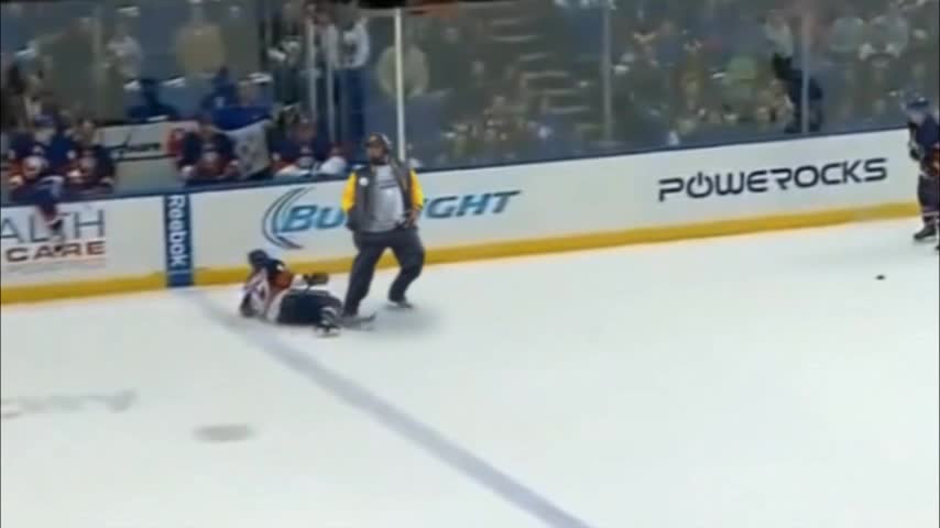 Coach Tomlin Trips NY Islanders Andy MacDonald | Benstonium Media